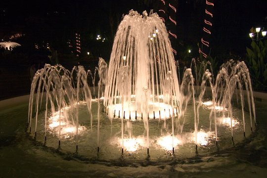 Springbrunnen Images – Browse 12,026 Stock Photos, Vectors, and Video ...