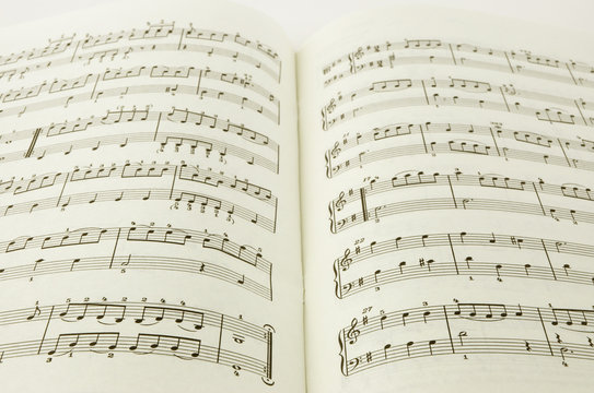 Imágenes de "Music Book": descubre bancos de fotos, ilustraciones ...