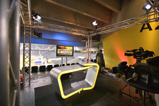 Imágenes de Fernsehstudio: descubre bancos de fotos, ilustraciones ...