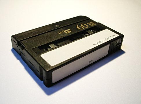 「Minidv」の画像 - 827 件の Stock 写真、ベクターおよびビデオ | Adobe Stock