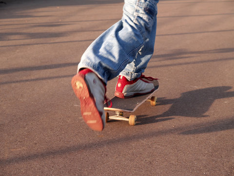 Scater Images – Browse 95 Stock Photos, Vectors, and Video | Adobe Stock