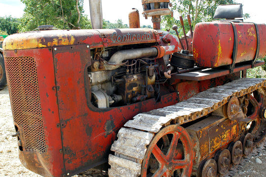 Chenillard Images – Browse 10 Stock Photos, Vectors, and Video | Adobe ...