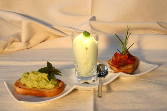 Espuma Images – Browse 16,604 Stock Photos, Vectors, and Video | Adobe ...