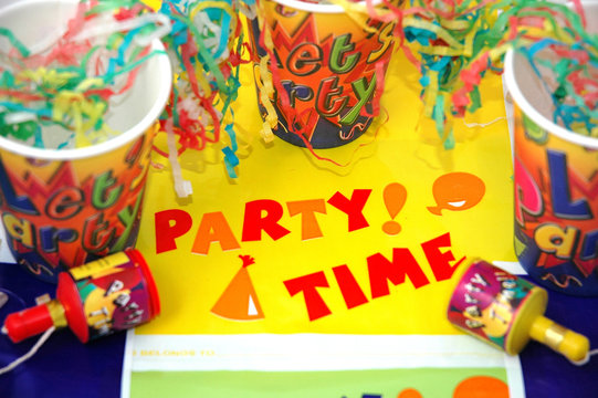 "Party Poppers" Images – Browse 4,535 Stock Photos, Vectors, and Video ...