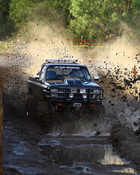 Imagens de Offroading – Explore Fotografias do Stock, Vetores e Vídeos de 284,638 | Adobe Stock