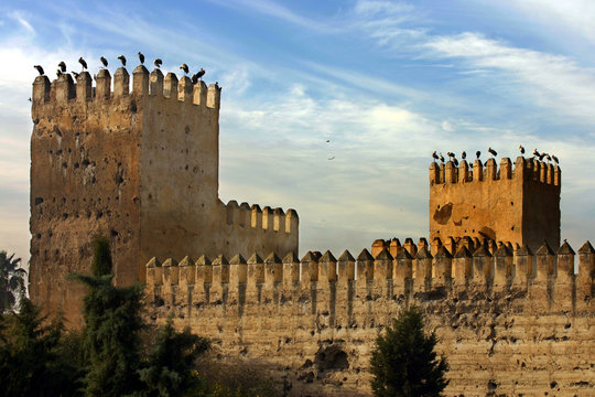 รูปภาพRempart – เลือกดูภาพถ่ายสต็อก เวกเตอร์ และวิดีโอ15,644 | Adobe Stock