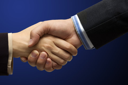 Female Hand Shake Images – Browse 164,496 Stock Photos, Vectors, and ...