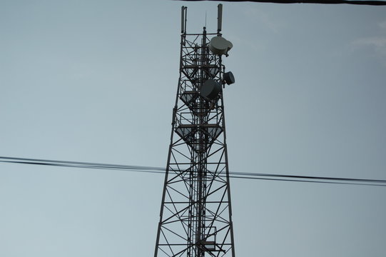 "Antenne Relais" Images – Browse 195 Stock Photos, Vectors, and Video ...