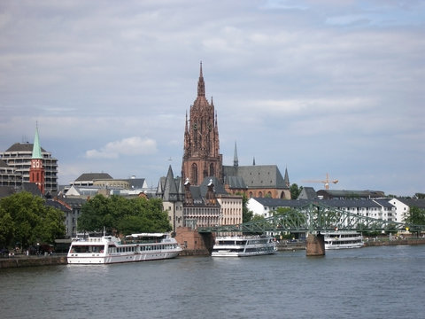 รูปภาพKaiserdom – เลือกดูภาพถ่ายสต็อก เวกเตอร์ และวิดีโอ2,337 | Adobe Stock