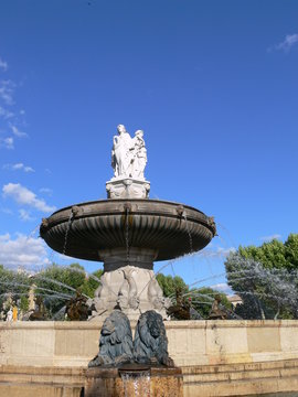 รูปภาพRotonde – เลือกดูภาพถ่ายสต็อก เวกเตอร์ และวิดีโอ1,974 | Adobe Stock