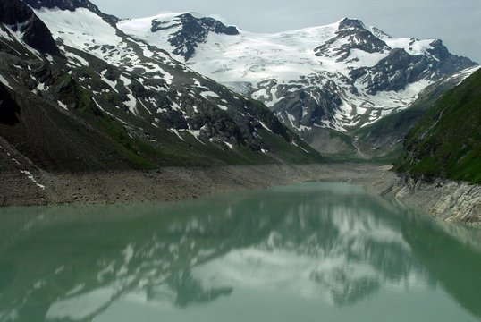 "Stausee Immagini - Sfoglia 22,857 foto, vettoriali e video Stock ...