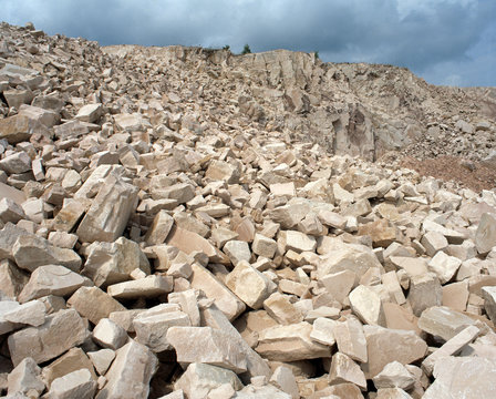 รูปภาพQuarrying – เลือกดูภาพถ่ายสต็อก เวกเตอร์ และวิดีโอ197,922 | Adobe ...