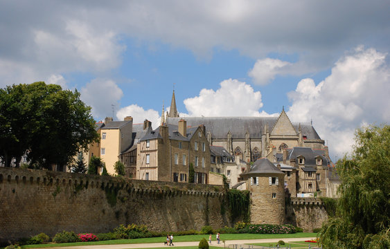 รูปภาพMachicoulis – เลือกดูภาพถ่ายสต็อก เวกเตอร์ และวิดีโอ2,922 | Adobe ...