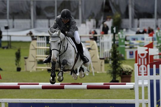 「Oxer」の画像 - 10,368 件の Stock 写真、ベクターおよびビデオ | Adobe Stock