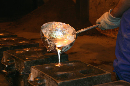 「Alliage」の画像 - 563 件の Stock 写真、ベクターおよびビデオ | Adobe Stock