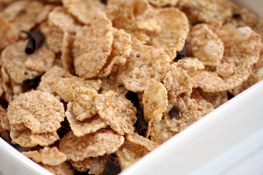 Korn-Flakes-Bilder: Stock-Fotos & -Videos. | Adobe Stock