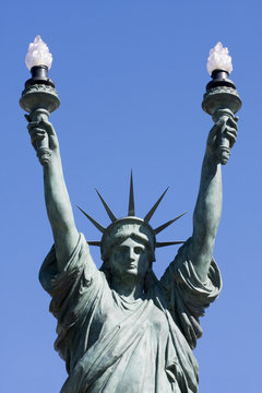 Libertée - Images et vidéos libres de droits | Adobe Stock