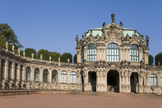 รูปภาพWallpavillon – เลือกดูภาพถ่ายสต็อก เวกเตอร์ และวิดีโอ157 | Adobe ...