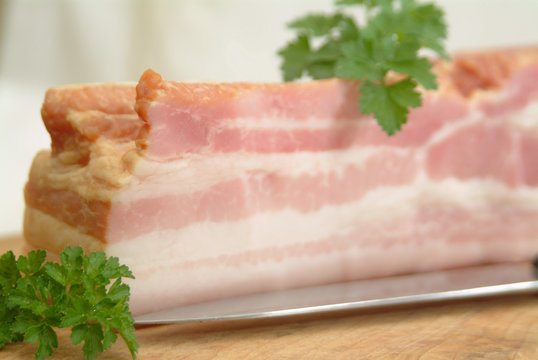 รูปภาพSchweinebacke – เลือกดูภาพถ่ายสต็อก เวกเตอร์ และวิดีโอ152 | Adobe ...
