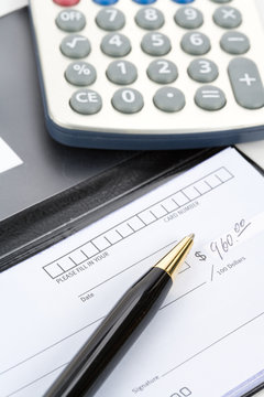 Checkbook Images – Browse 7,555 Stock Photos, Vectors, and Video ...