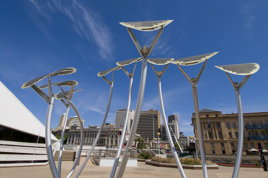 "Solar Tree" Bilder – Durchsuchen 126 Archivfotos, Vektorgrafiken und ...