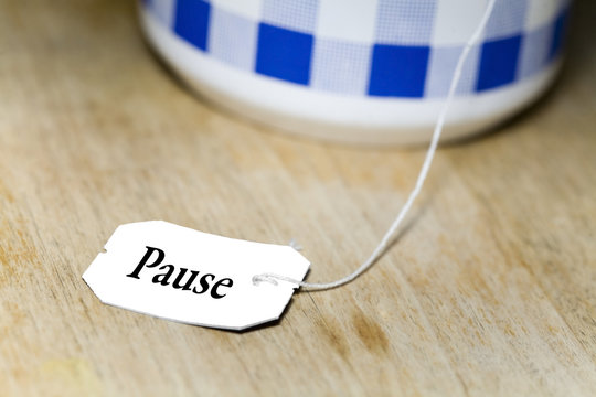 Pausenschild Bilder – Durchsuchen 21,531 Archivfotos, Vektorgrafiken ...