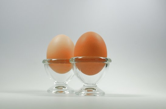 Eierbecher Bilder – Durchsuchen 10,864 Archivfotos, Vektorgrafiken und ...