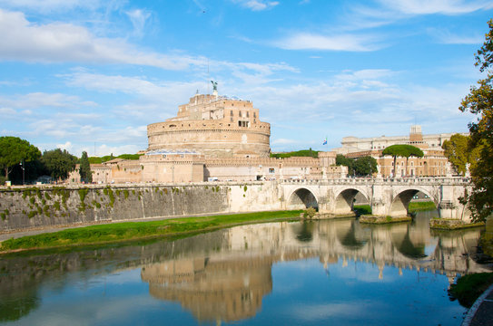 Angela bilder – Bläddra bland 972 stockfoton, vektorer och videor ...