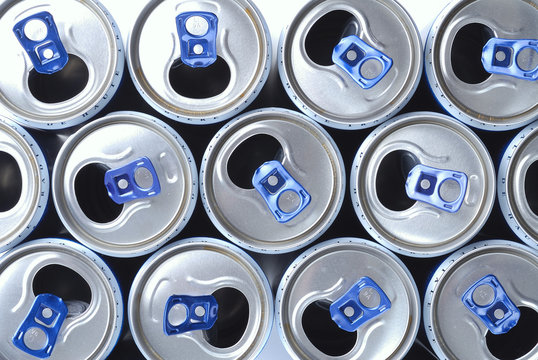 Canettes 이미지 – 찾아보기 160 스톡 사진, 벡터 및 비디오 | Adobe Stock