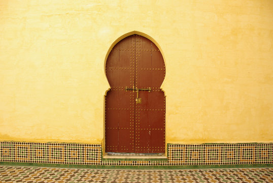 รูปภาพ"Porte – เลือกดูภาพถ่ายสต็อก เวกเตอร์ และวิดีโอ80,329 | Adobe Stock