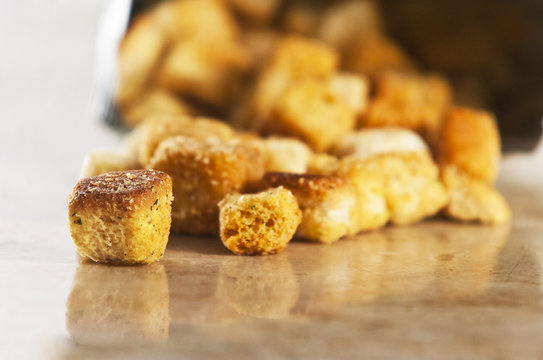 รูปภาพCruton – เลือกดูภาพถ่ายสต็อก เวกเตอร์ และวิดีโอ86,621 | Adobe Stock