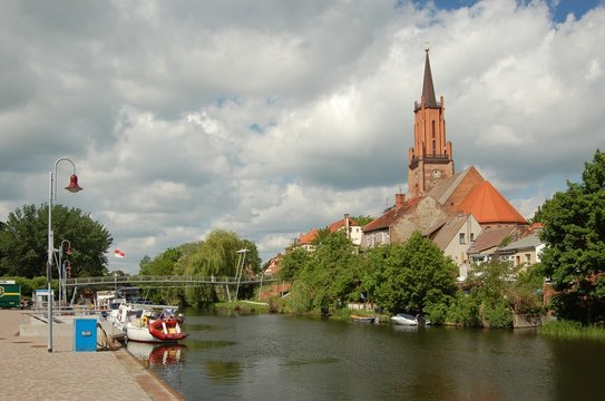 Rathenow bilder – Bläddra bland 566 stockfoton, vektorer och videor ...