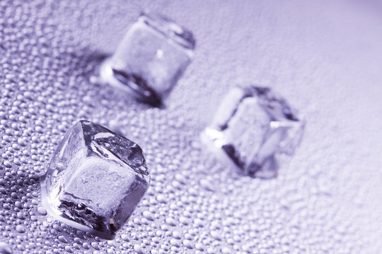 รูปภาพFrozon – เลือกดูภาพถ่ายสต็อก เวกเตอร์ และวิดีโอ66 | Adobe Stock