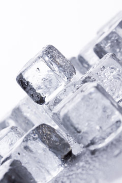 รูปภาพFrozon – เลือกดูภาพถ่ายสต็อก เวกเตอร์ และวิดีโอ66 | Adobe Stock