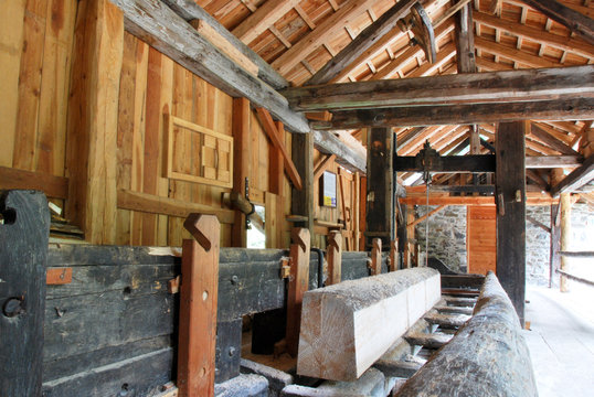 「Segheria」の写真素材 | 474件の無料イラスト画像 | Adobe Stock