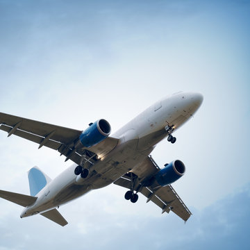 Eroplane-Bilder: Stock-Fotos & -Videos. | Adobe Stock