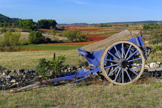 Charette - Images et vidéos libres de droits | Adobe Stock