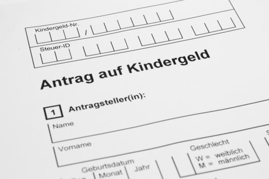 Kindergeldantrag Bilder – Durchsuchen 459 Archivfotos, Vektorgrafiken ...