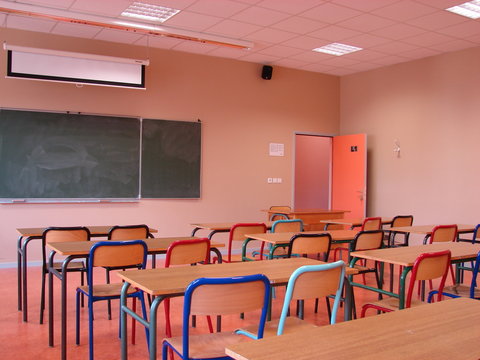 Salle De Classe Images – Browse 1,225 Stock Photos, Vectors, and Video | Adobe Stock