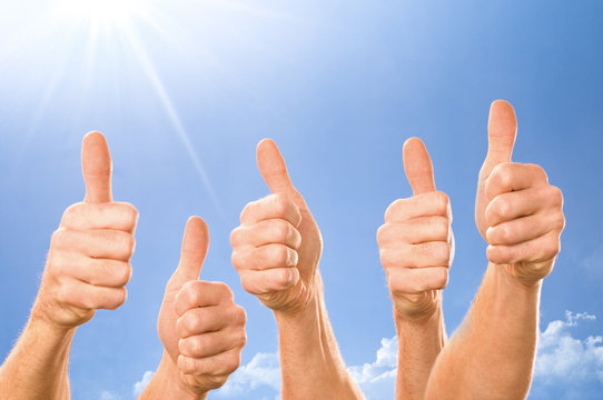 「Top-Daumen」の写真素材 | 3,890件の無料イラスト画像 | Adobe Stock