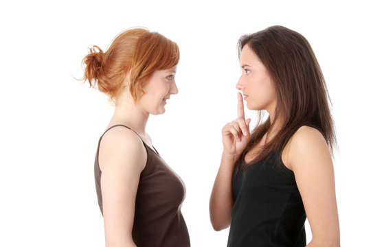 「Gossiper」の画像 - 1,300 件の Stock 写真、ベクターおよびビデオ | Adobe Stock