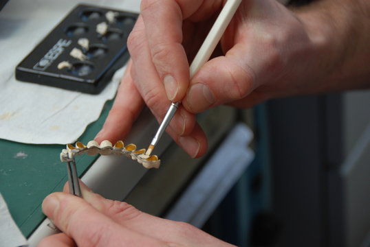 รูปภาพZahnhals – เลือกดูภาพถ่ายสต็อก เวกเตอร์ และวิดีโอ90 | Adobe Stock