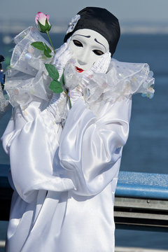 รูปภาพPierrot – เลือกดูภาพถ่ายสต็อก เวกเตอร์ และวิดีโอ2,119 | Adobe Stock