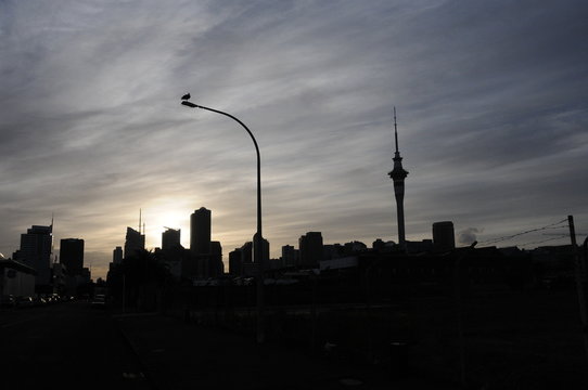 รูปภาพSundawn – เลือกดูภาพถ่ายสต็อก เวกเตอร์ และวิดีโอ998 | Adobe Stock