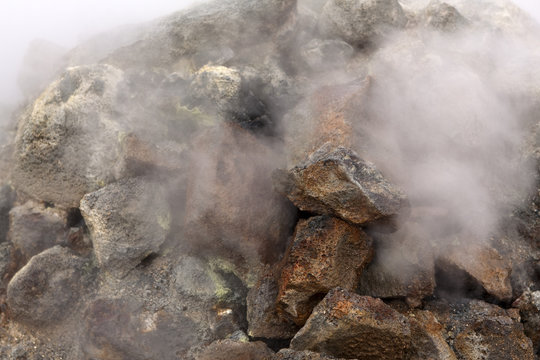 รูปภาพSolfatar – เลือกดูภาพถ่ายสต็อก เวกเตอร์ และวิดีโอ313 | Adobe Stock