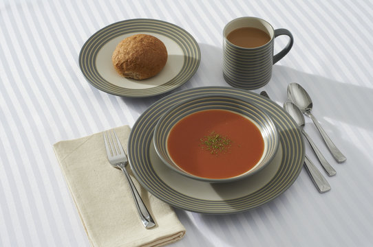 "First Course" Bilder – Durchsuchen 6,770 Archivfotos, Vektorgrafiken ...