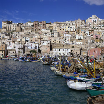 Sciacca Bilder – Durchsuchen 1,444 Archivfotos, Vektorgrafiken und ...