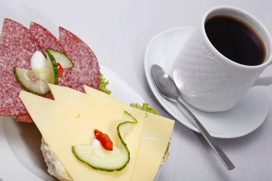 Kaffeepott-Bilder: Stock-Fotos & -Videos. | Adobe Stock