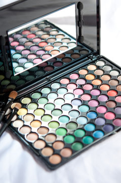 Palitre Images – Browse 36 Stock Photos, Vectors, and Video | Adobe Stock