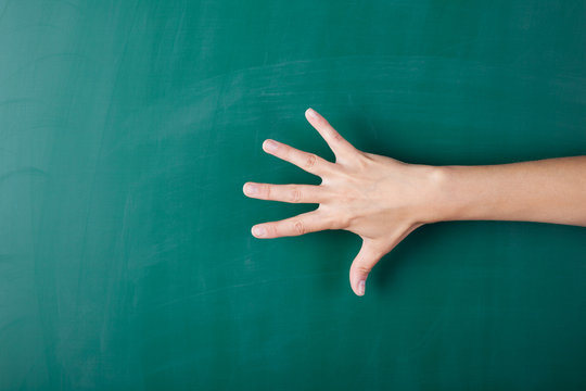 Fingerbreadth Bilder – Durchsuchen 169,530 Archivfotos, Vektorgrafiken ...